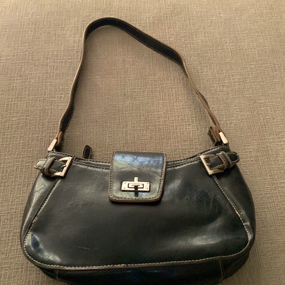 Hillard & Hanson | Bags | Vintage Hillard Hanson Black Shoulder Bag ...